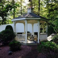 Gartenpavillon aus Holz, Metall & Alu - Gartentraum.de